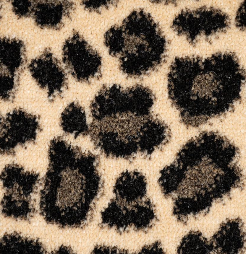 Amur Leopard JAG43 Tribes & Clans Wilton Carpet | Online Carpet ...