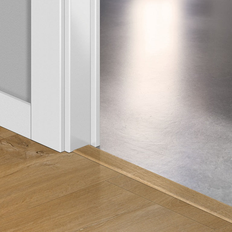 Canyon Oak Natural Incizo Door Bar | Quick-Step | Online Carpets