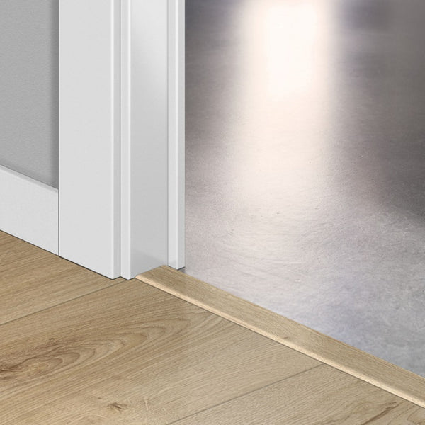 Classic Oak Beige Incizo Door Bar | Quick-Step | Online Carpets