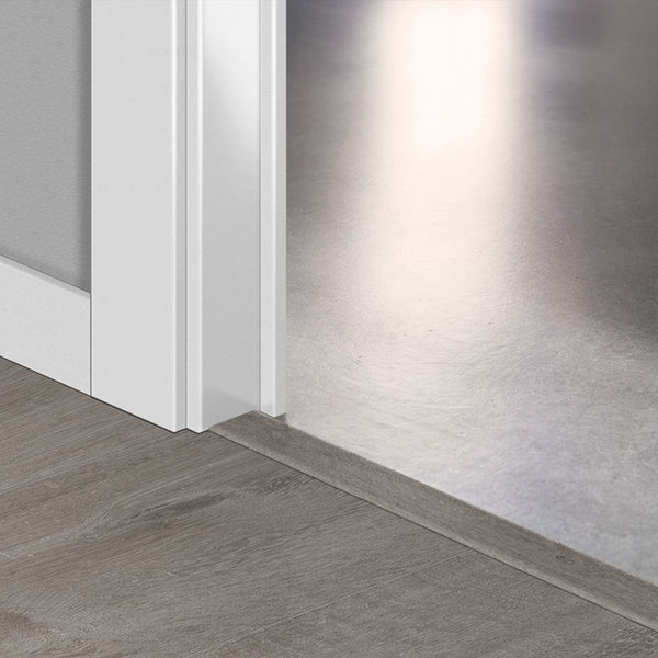 Cotton Oak Cosy Grey Incizo Door Bar | Quick-Step | Online Carpets