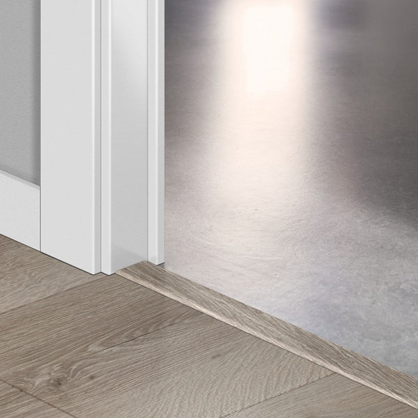 Desert Oak Brushed Grey Incizo Door Bar | Quick-Step | Online Carpets