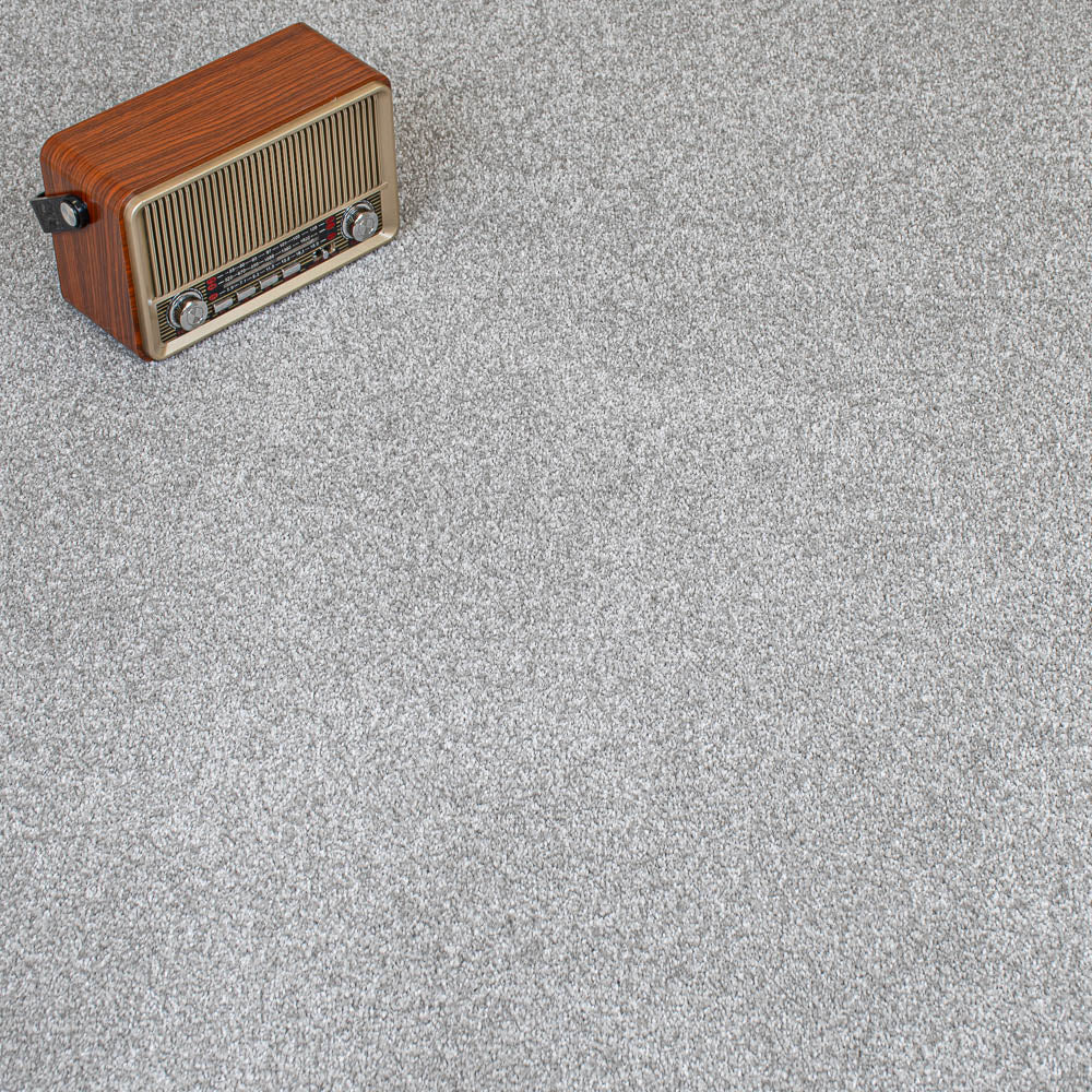 Light Grey Hestia Saxony Carpet | Soft Saxony Carpet | Online Carpets
