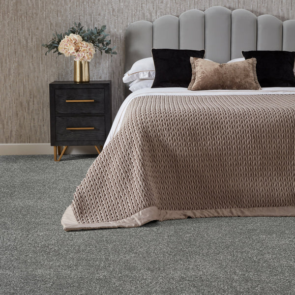 Steel Grey Polaris Luxury Saxony Carpet | Buy Polaris Carpets Online ...
