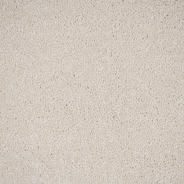 Vanilla Cream 69 Bellevue Saxony Carpet | Luxury Carpets | Online Carpets