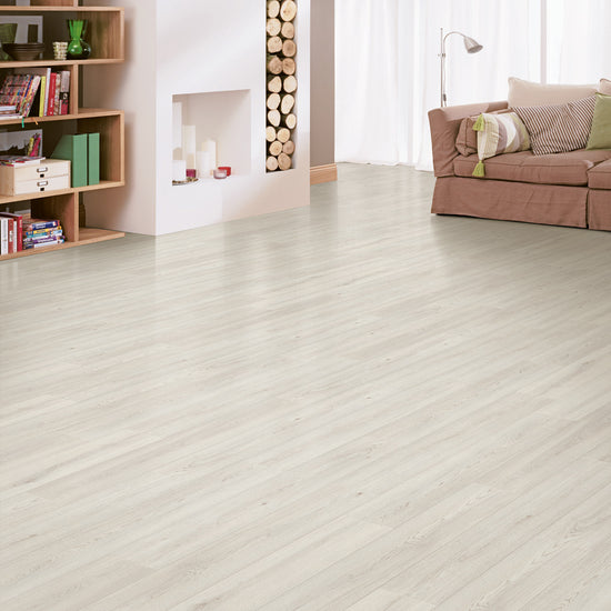Devon Oak Mansion 8mm Laminate Flooring | Laminate | Online Carpets